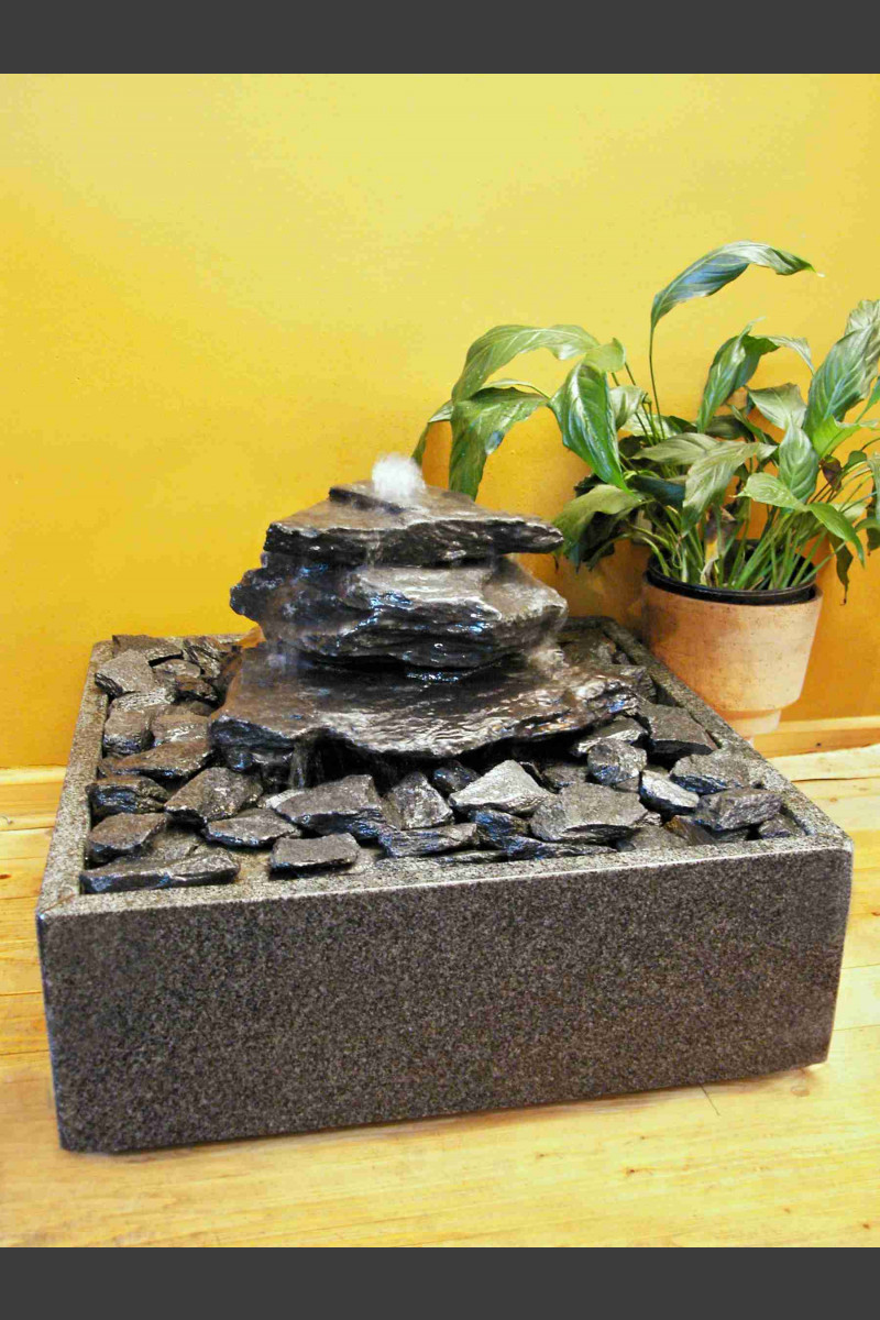 Zimmerbrunnen Schieferkaskade 3fach in 4eckigem Granitbecken ...