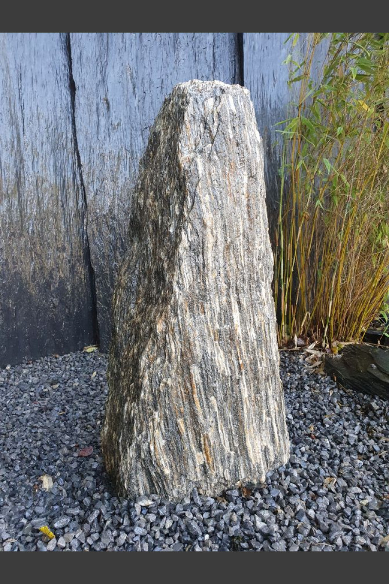 Zebra Gneis Naturstein Monolith 70cm hoch - Gneis - Granit ...