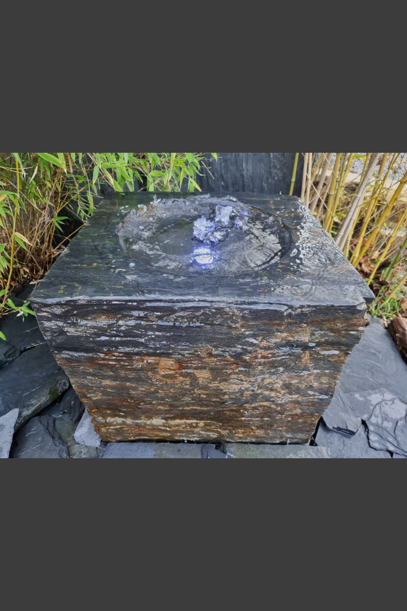 Komplettbrunnen ausgehöhlter Schiefer Würfelquellstein 46cm ...