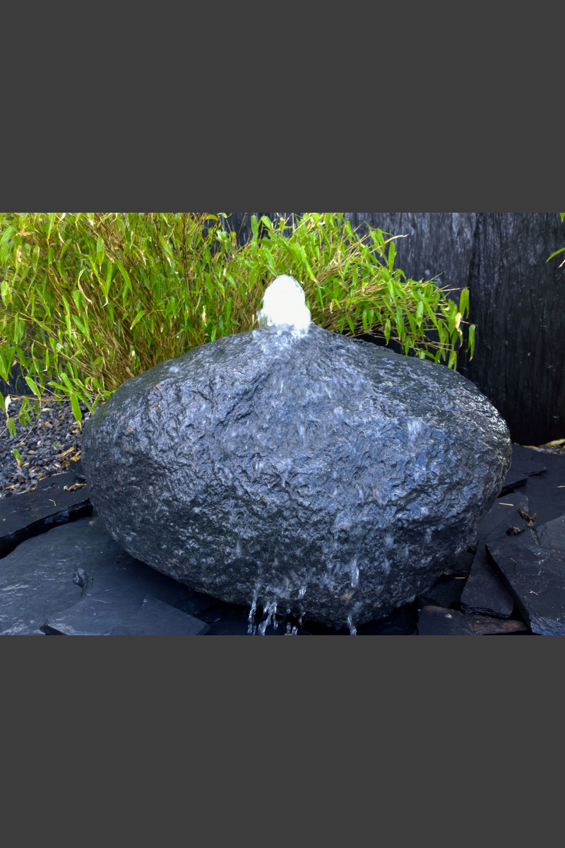 Basalt Kugel Naturstein Brunnen 45cm - Basalt - Komplettset Findlinge ...