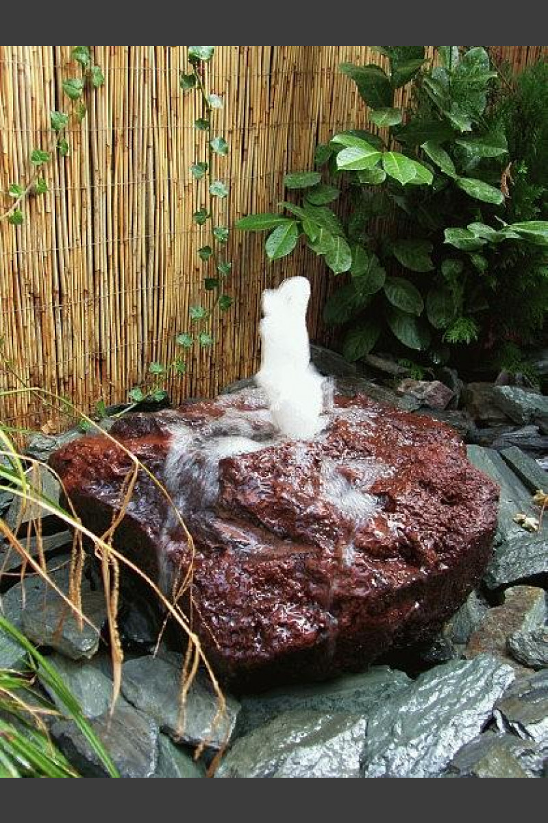 Fontaine jet d'eau moussant lave 45cm - Moussant - Réalisations ...