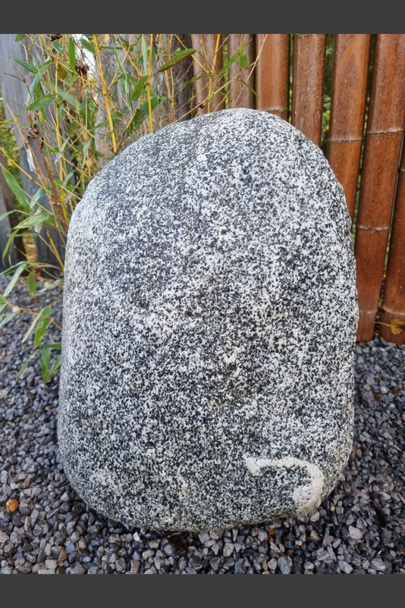 Granit Findling - Monolithique