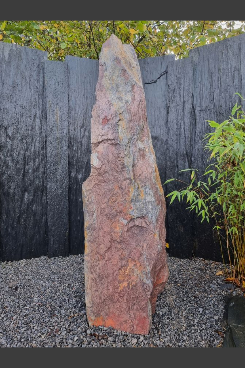 Monolith Schiste rouge-coloré 162cm de haut - Schiste - Pierres Solitaires - Monolithique