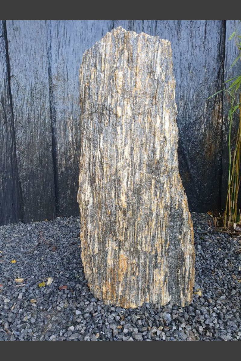 Monolith de gneiss zébrées 82cm de haut - Gneiss - Granite - Pierres ...